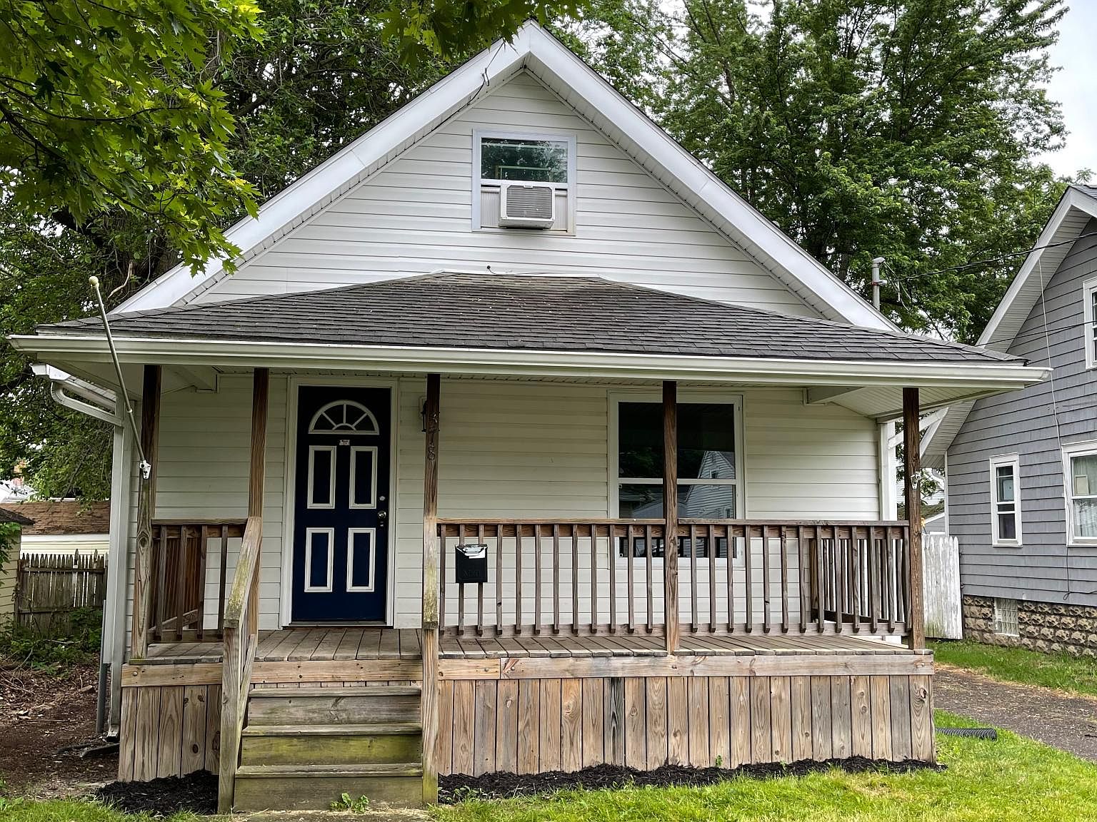 1578 Salem Ave, Akron, OH 44306 | Zillow