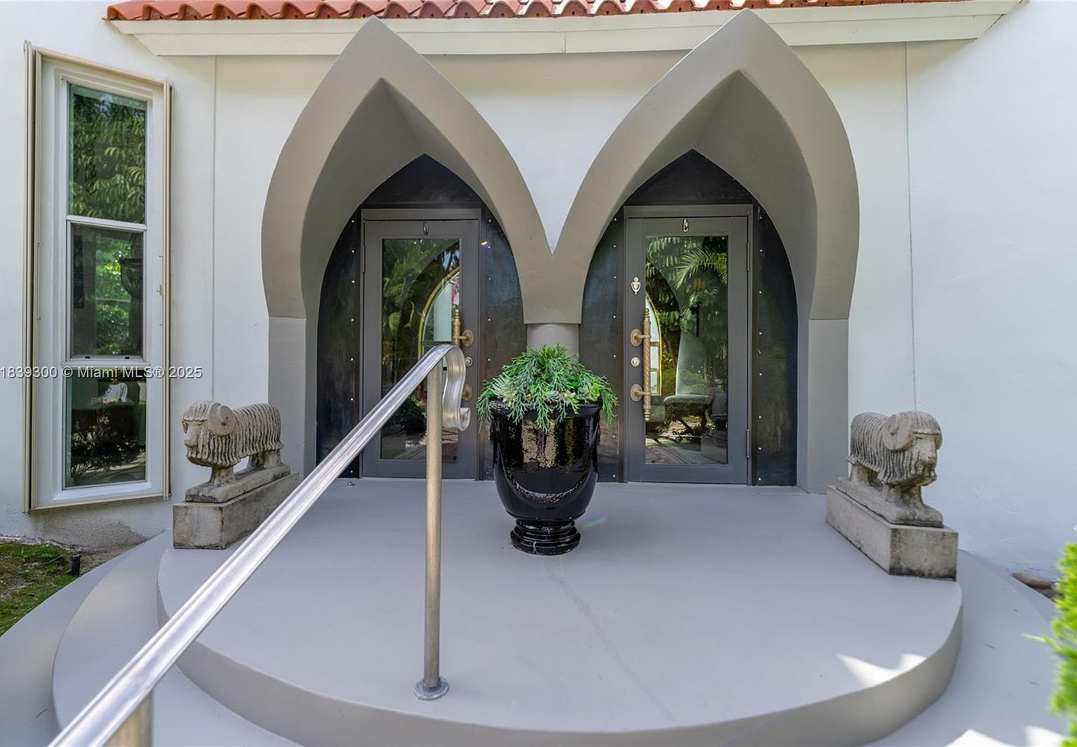 6867 SW 62nd Ter, South Miami, FL 33143 | MLS #A11839300 | Zillow