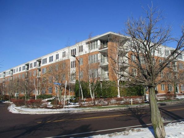 South Burlington VT Condos & Apartments For Sale - 6 Listings | Zillow