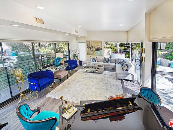 2350 Benedict Canyon Dr, Beverly Hills, CA 90210 | Zillow