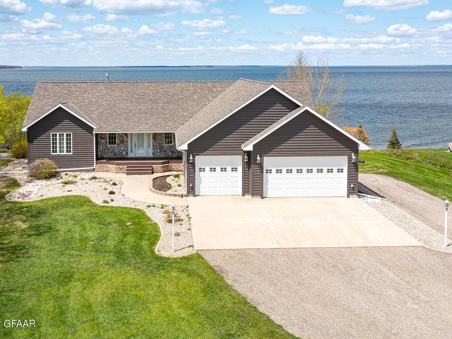 1323 Prairiewood Ln, Warwick, ND 58381 | Zillow