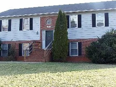 15 Moss Creek Dr Forest VA | Zillow