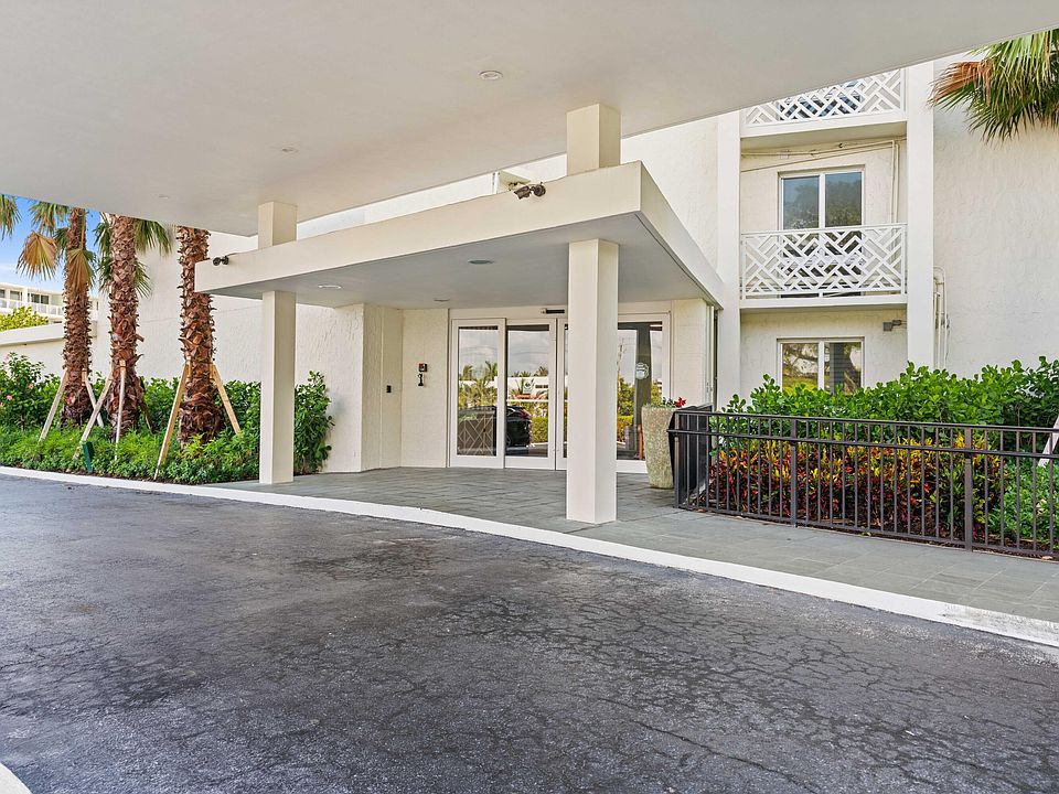 1225 S Ocean Blvd APT 303, Delray Beach, FL 33483 | MLS #RX-10802316 ...