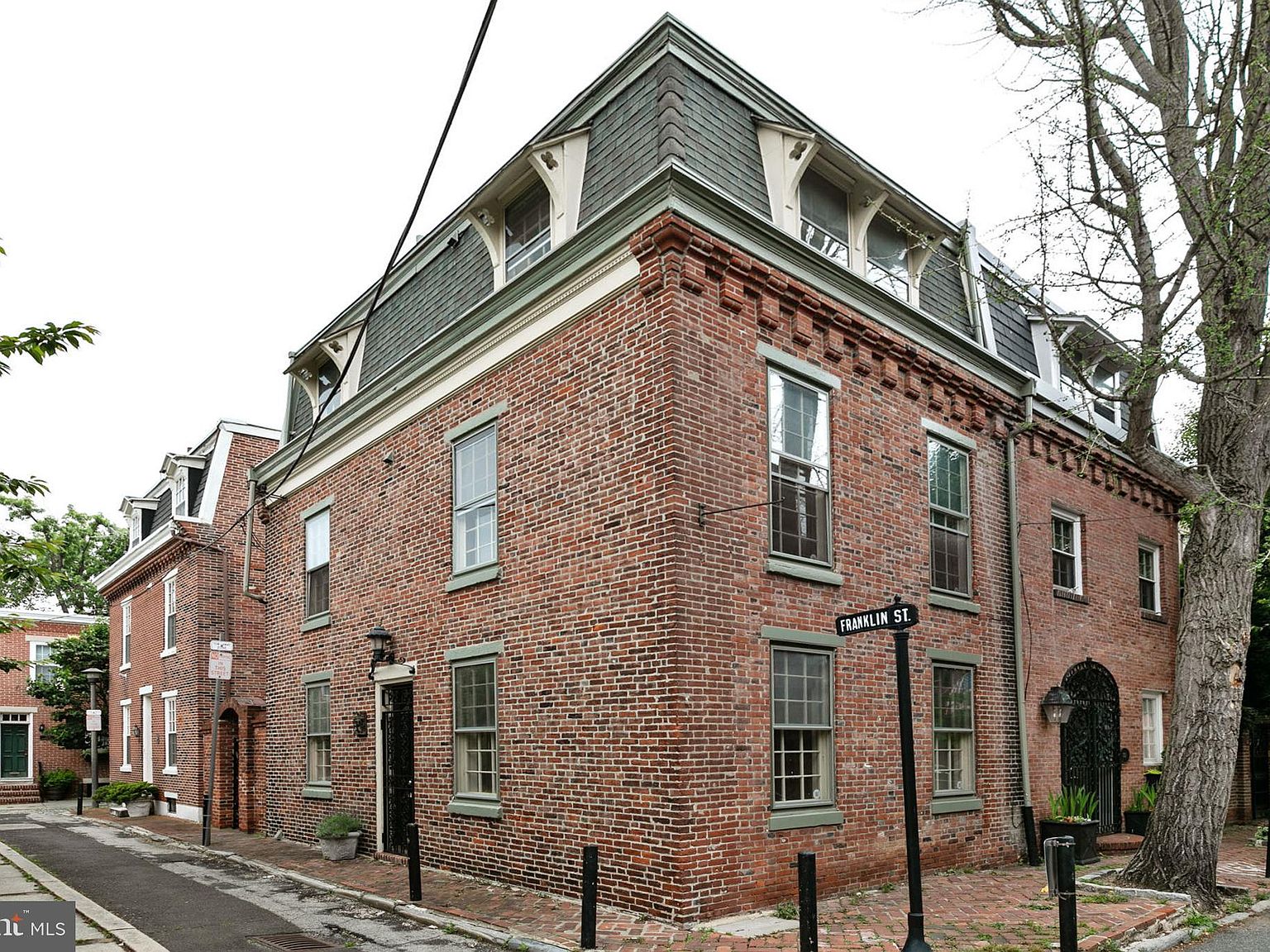 723 Rodman St, Philadelphia, PA 19147 | Zillow