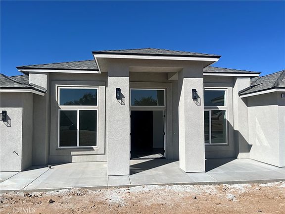 17556 Live Oak St, Hesperia, CA 92345 | MLS #HD24213100 | Zillow