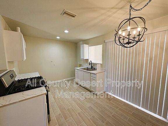 68085 Calle Bolso APT B, Desert Hot Springs, CA 92240 | Zillow