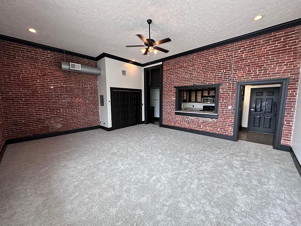 217 E Deaderick St #3E, Jackson, TN 38301 | Zillow