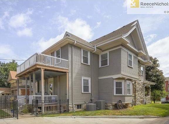 3752 Washington St, Kansas City, MO 64111 | Zillow