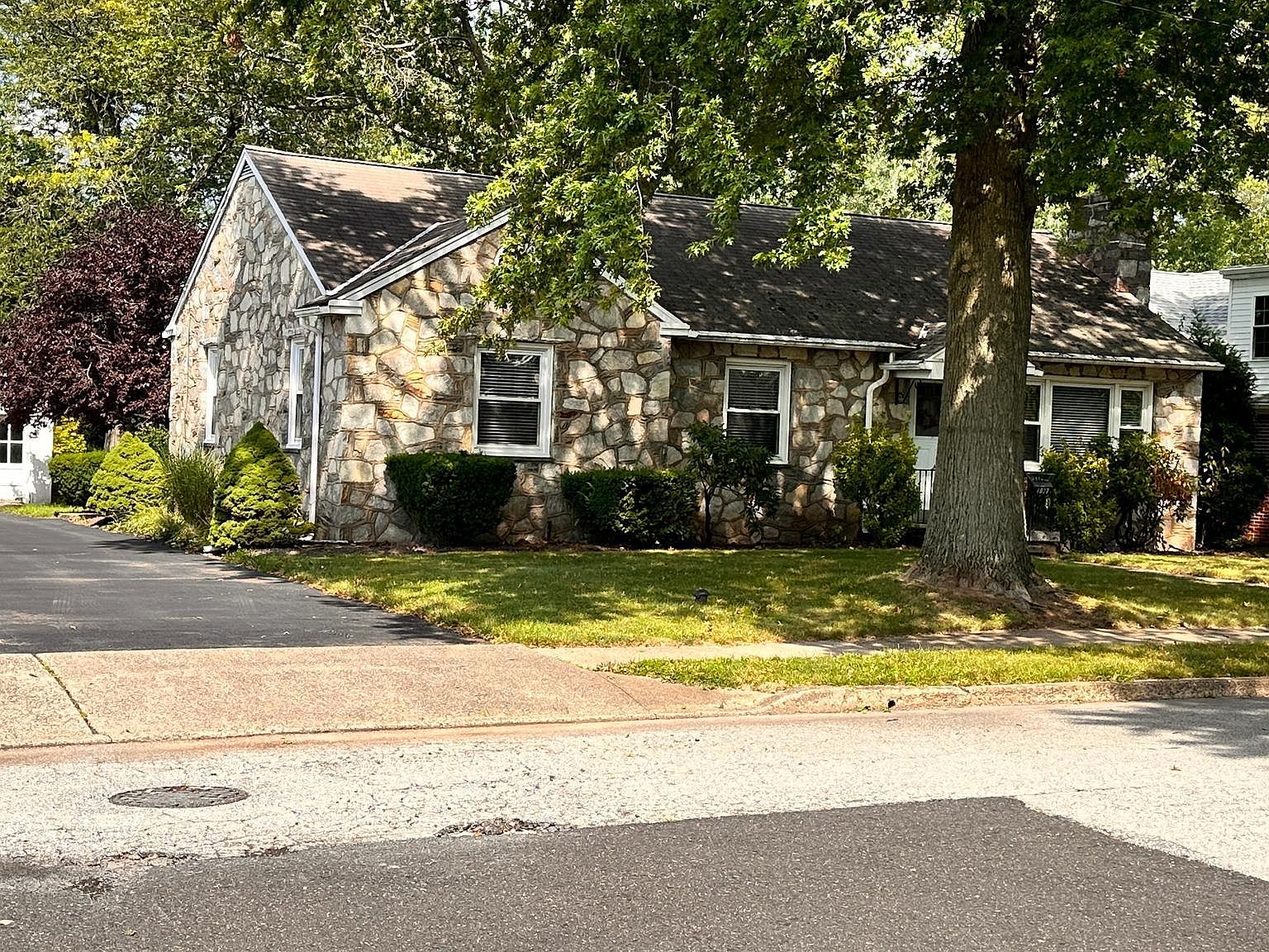 1027 York Ave, Lansdale, PA 19446 | Zillow