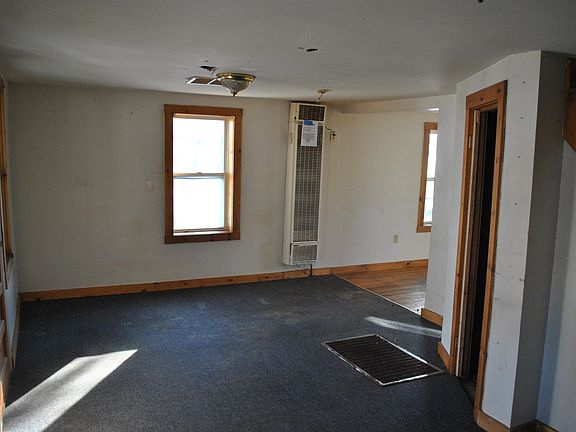 12 Goulet Street, Northumberland, NH 03582 | MLS #4980659 | Zillow