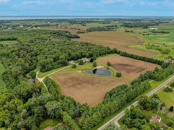 N9571 Townline Rd, Van Dyne, WI 54979 | MLS #50297365 | Zillow