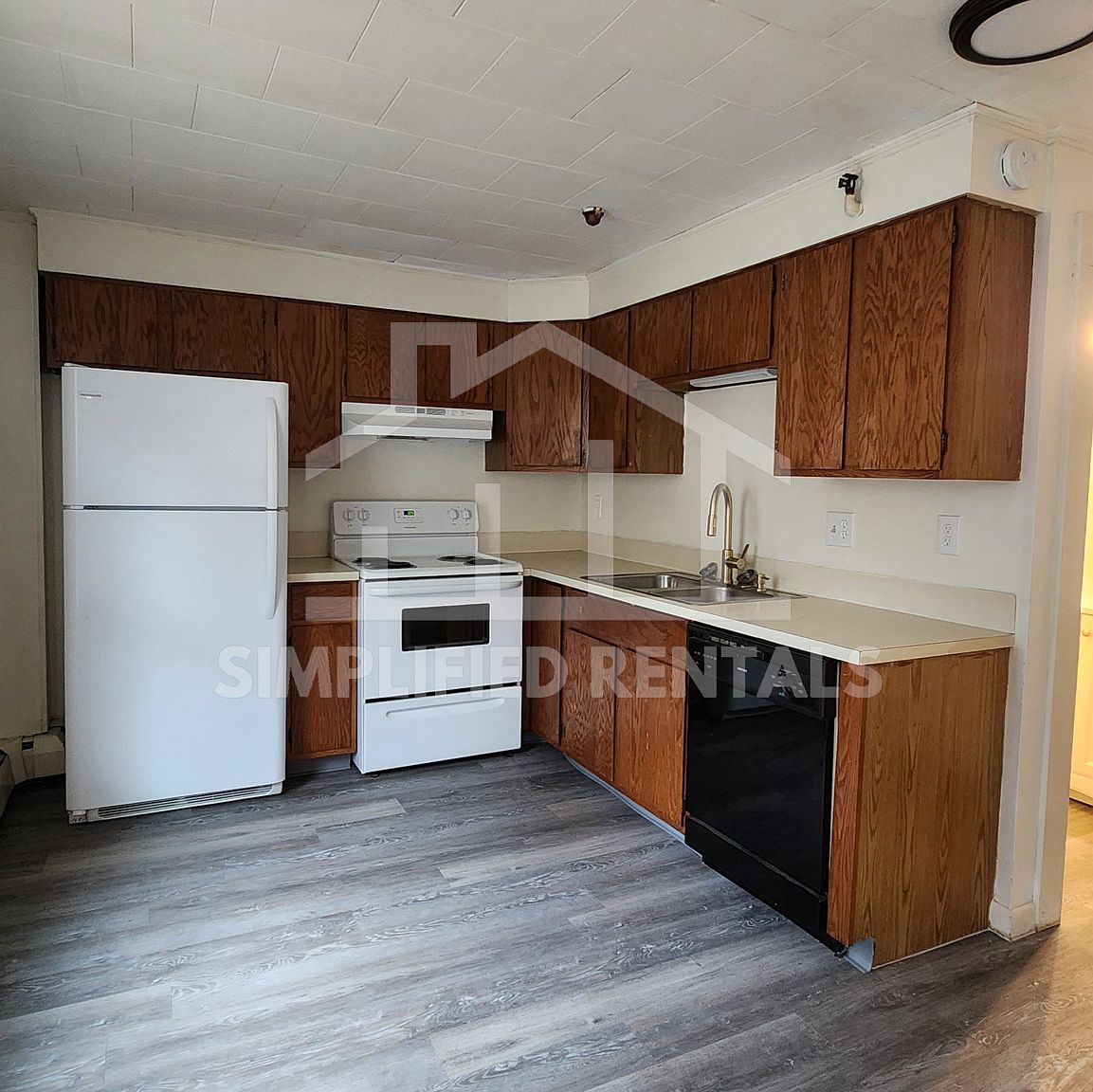 287 Rochester Hill Rd APT 4, Rochester, NH 03867 | Zillow