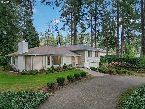 807 SE River Forest Ct, Milwaukie, OR 97267 | Zillow