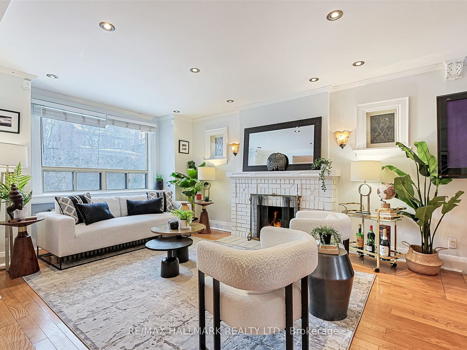 252 Winona Dr, Toronto, ON M6C 3S2 | Zillow