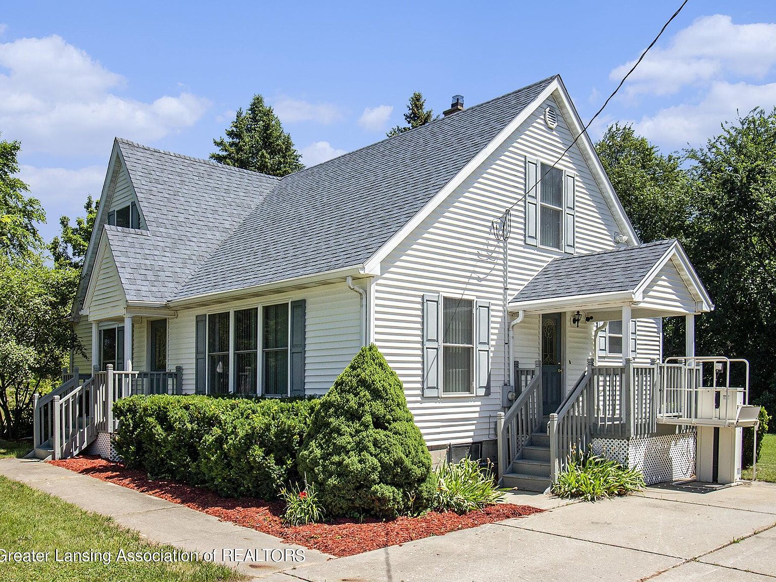 16491 Turner Rd, Lansing, MI 48906 | Zillow