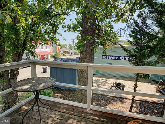 214 Dennison St, Colonial Beach, VA 22443 | Zillow