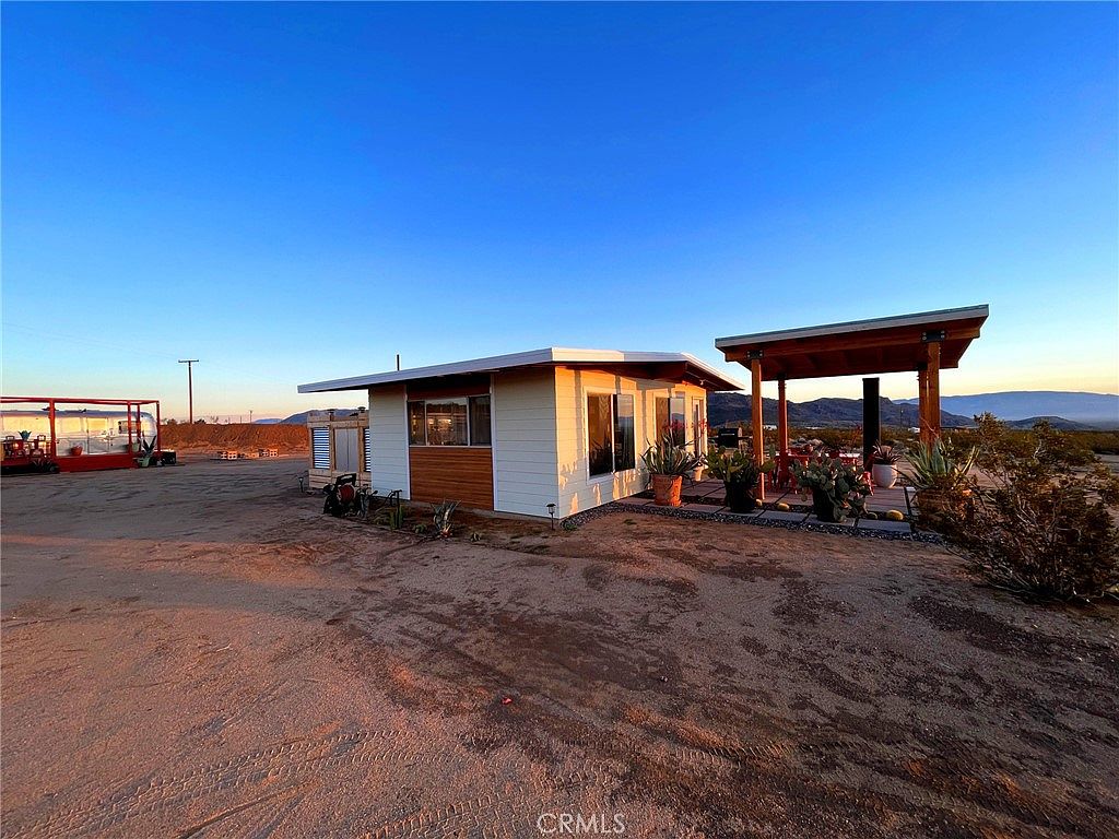 4755 Dusty Mile Rd, Landers, CA 92285 | Zillow