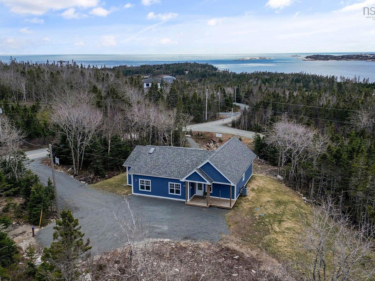 667 Shad Point Pkwy, Blind Bay, NS B3Z 4K9 | MLS #202408224 | Zillow