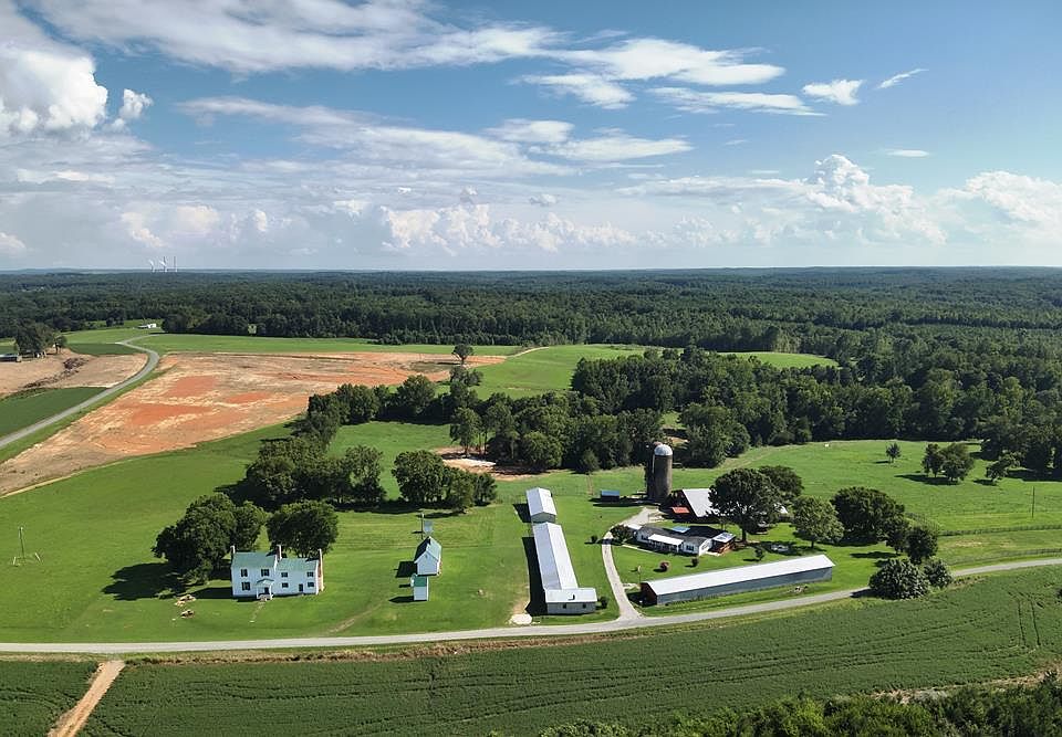 4087 Coleman Dr, Alton, VA 24520 | MLS #71150 | Zillow