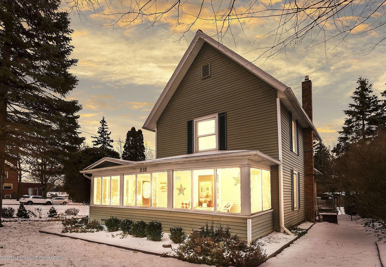 210 E Main St, Dewitt, MI 48820 | Zillow