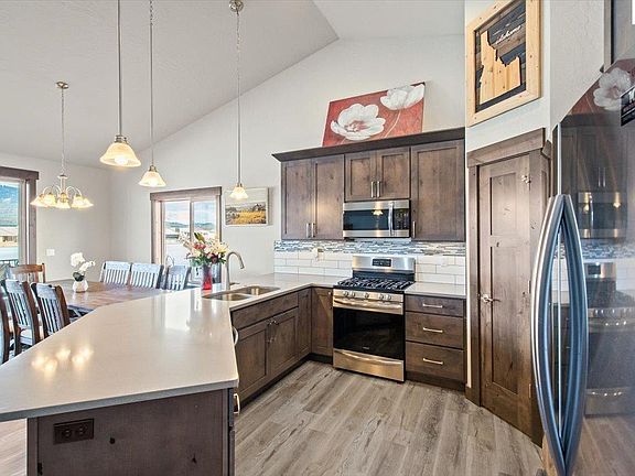 14643 N Pristine Cir, Rathdrum, ID 83858 | MLS #20230416 | Zillow