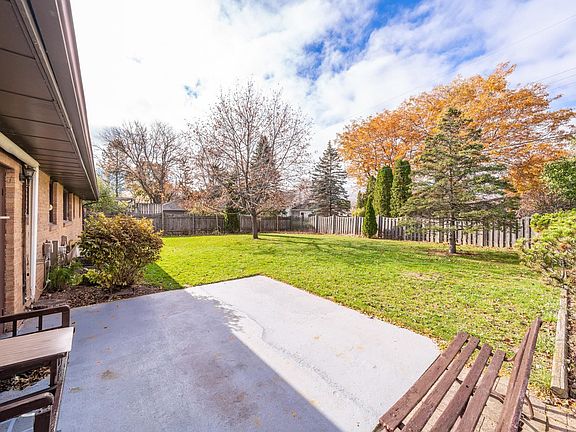1735 Doemel St, Oshkosh, WI 54901 | MLS #50283829 | Zillow 1735 Doemel St, Oshkosh, WI 54901 | MLS #50283829 | Zillow