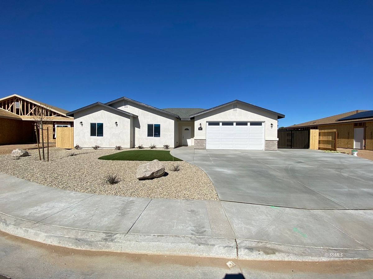 1049 Ocean Ave, Ridgecrest, CA 93555 | Zillow
