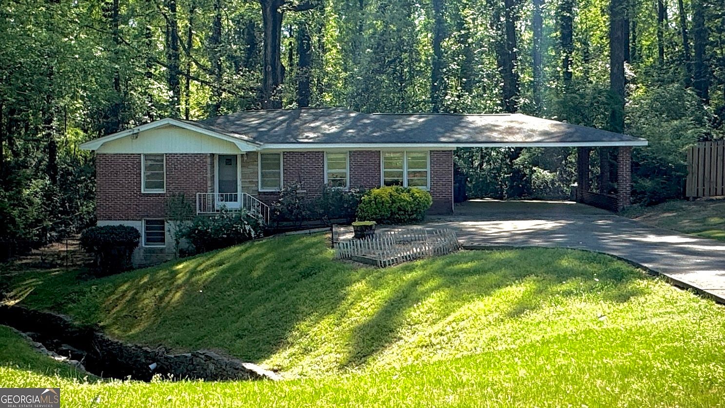 1655 Tryon Rd NE, Atlanta, GA 30319 | MLS #10508015 | Zillow