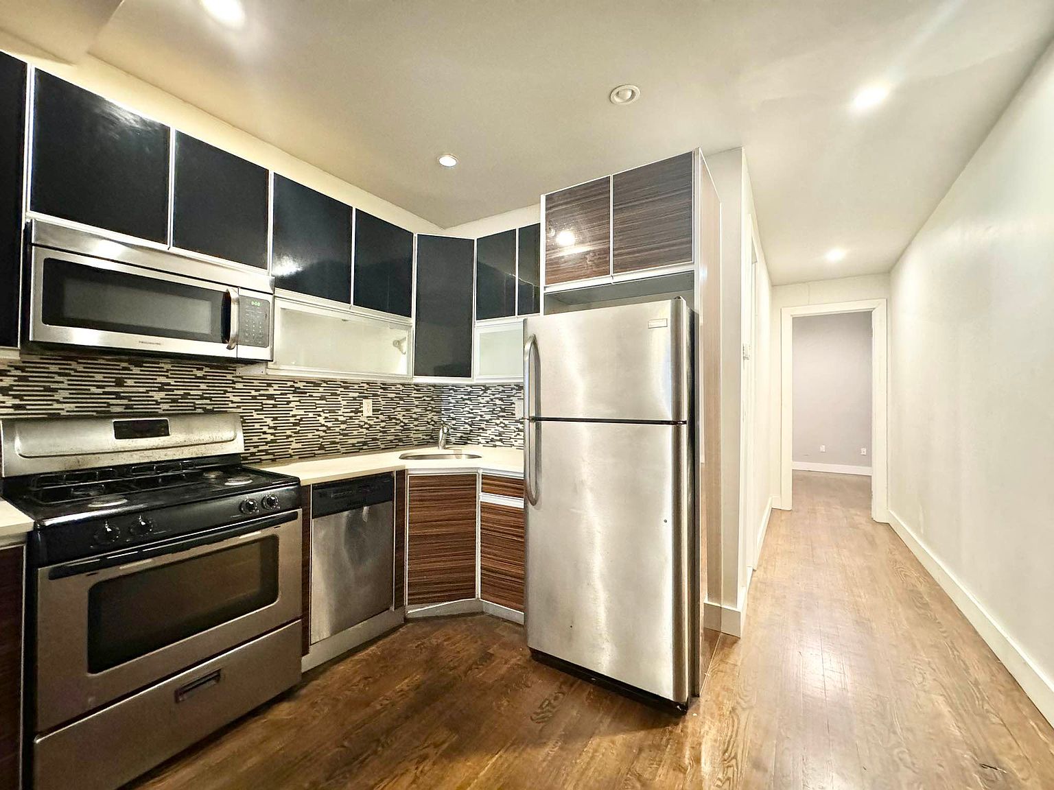 739 Mac Donough St #1A, Brooklyn, NY 11233 | Zillow