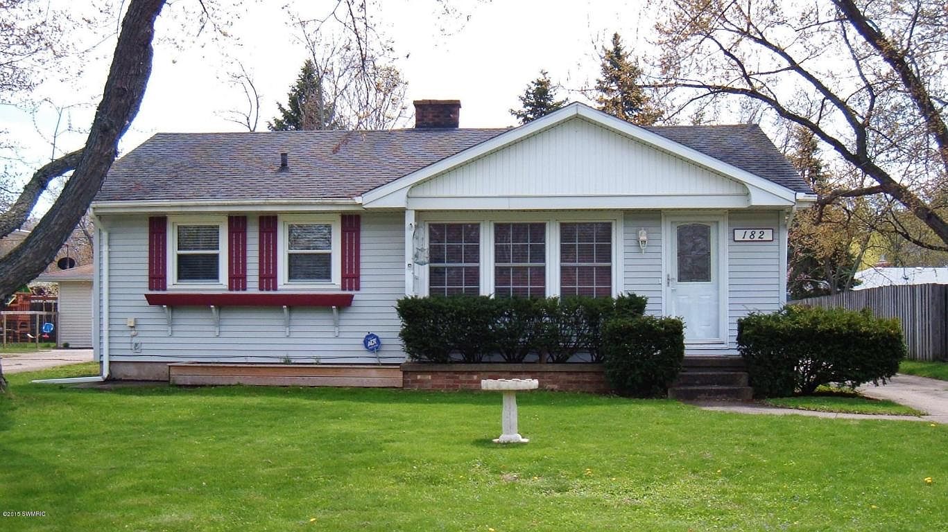 182 Messner Dr, Benton Harbor, MI 49022 | Zillow