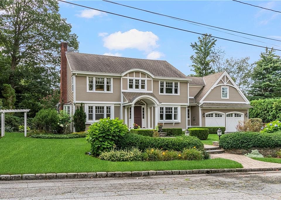 59 Orchard Dr, Cranston, RI 02920 | Zillow