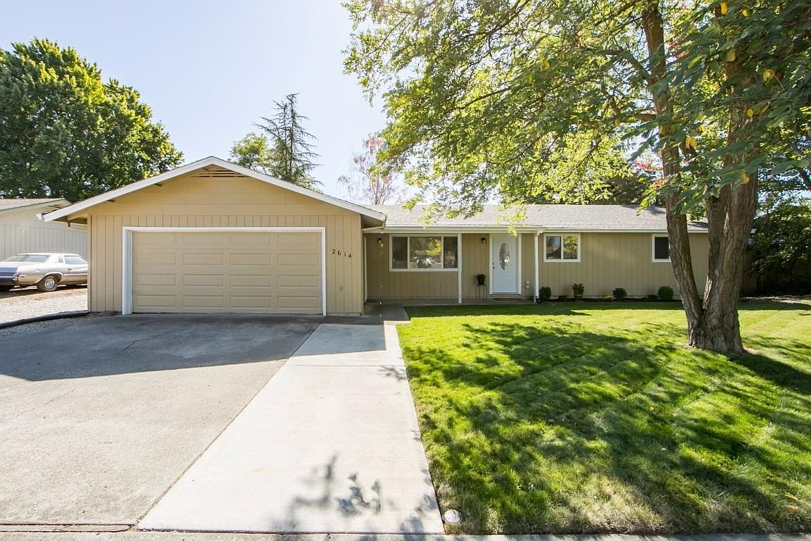 2614 Delta Waters Rd, Medford, OR 97504 | Zillow