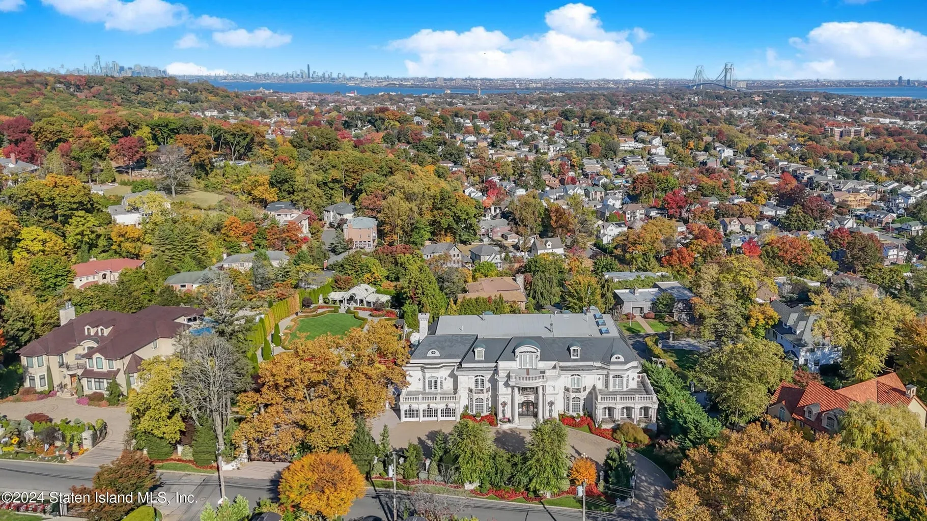 177 Benedict Road #1 in Todt Hill, Staten Island | StreetEasy