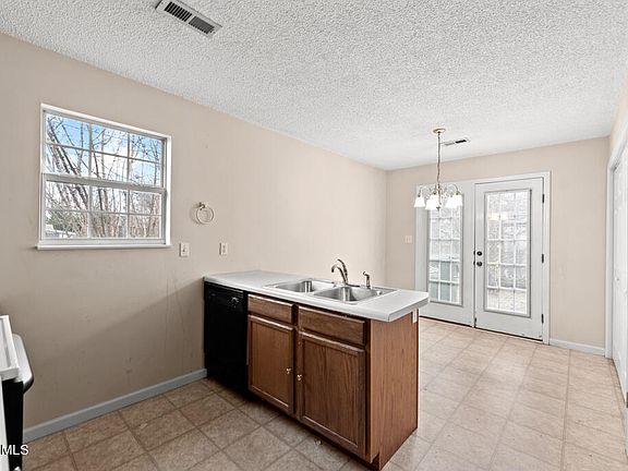 1208 Madison Ave, Maryville, TN 37804 | MLS #1215479 | Zillow