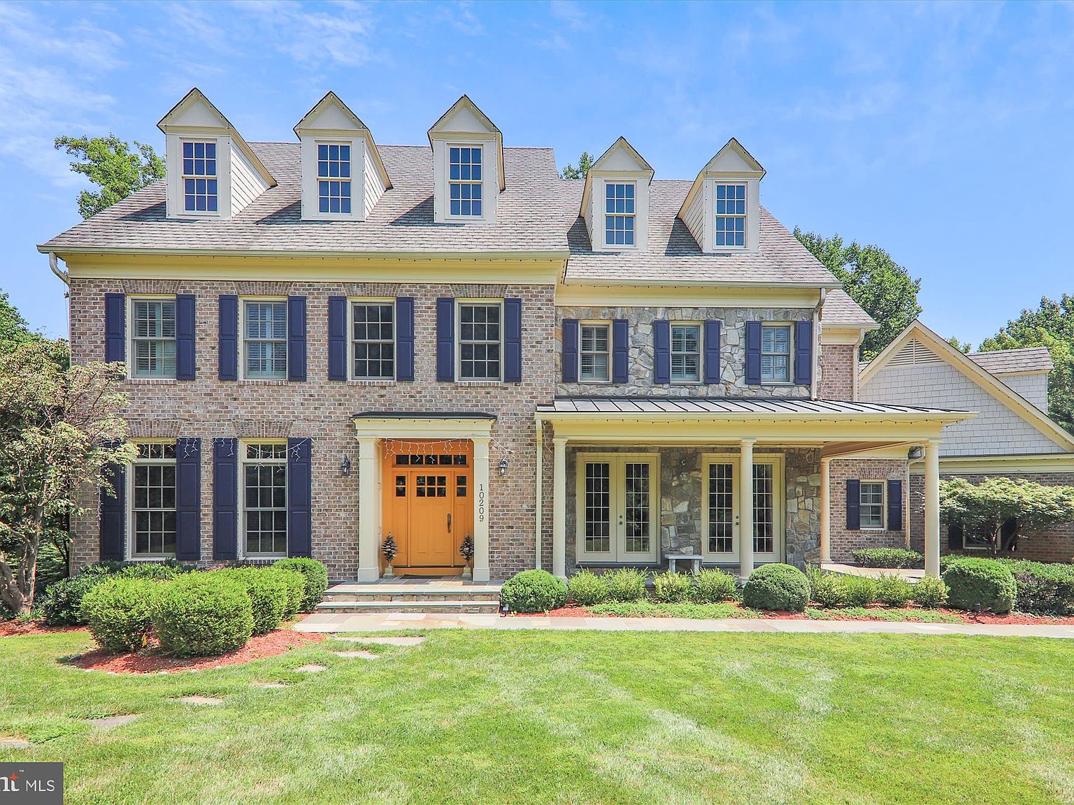 10209 Riverwood Dr, Potomac, MD 20854 | MLS #MDMC2100048 | Zillow