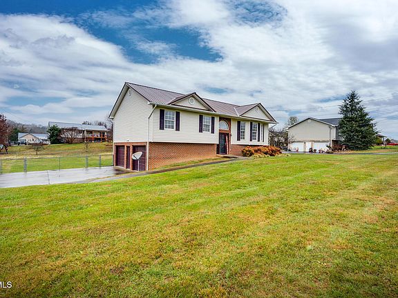 105 Stewart Hills Dr, Rogersville, TN 37857 | Zillow