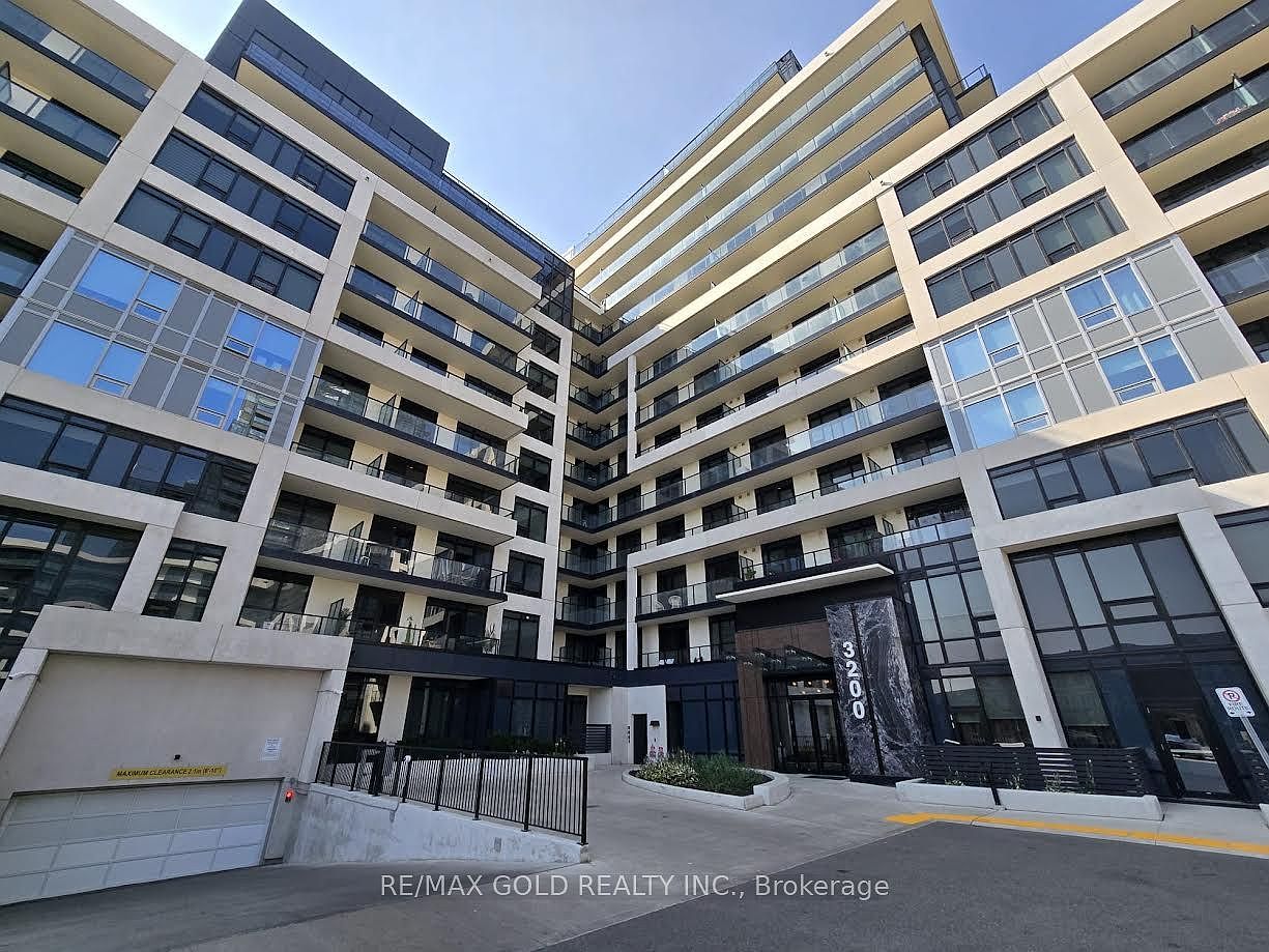 3200 William Colston Ave #528, Oakville, ON L6H 0W9 | Zillow