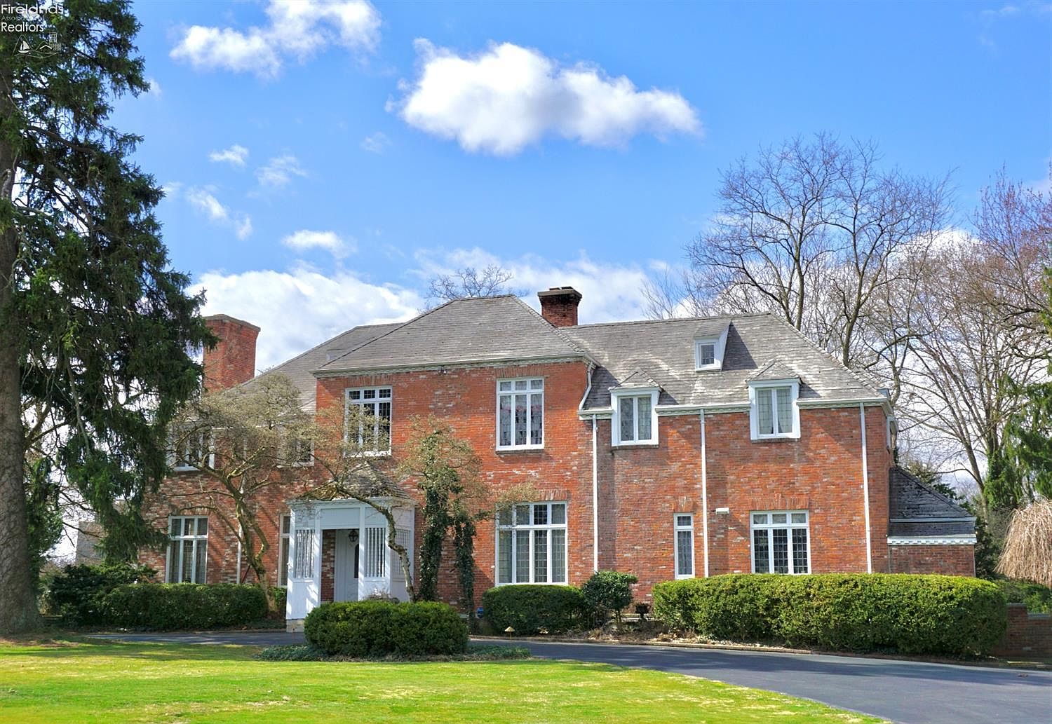 438 Melmore St, Tiffin, OH 44883 | Zillow