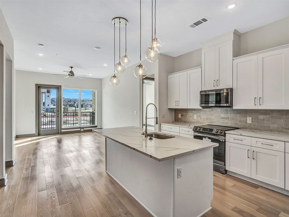 2700 Old Denton Rd Carrollton TX | Zillow