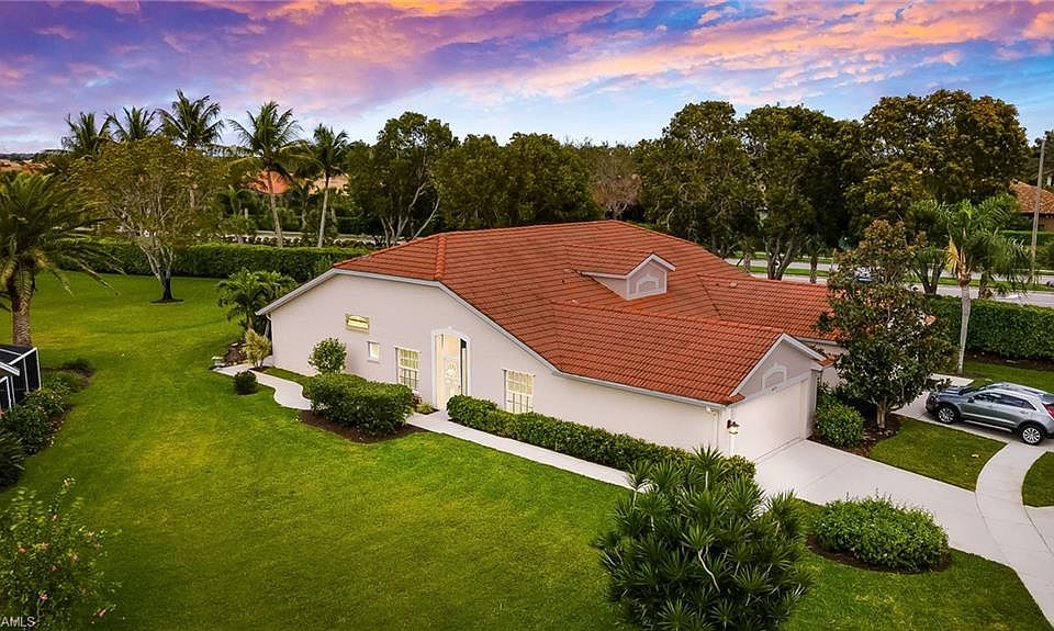 6672 Castlelawn Pl #11, Naples, FL 34113 | Zillow