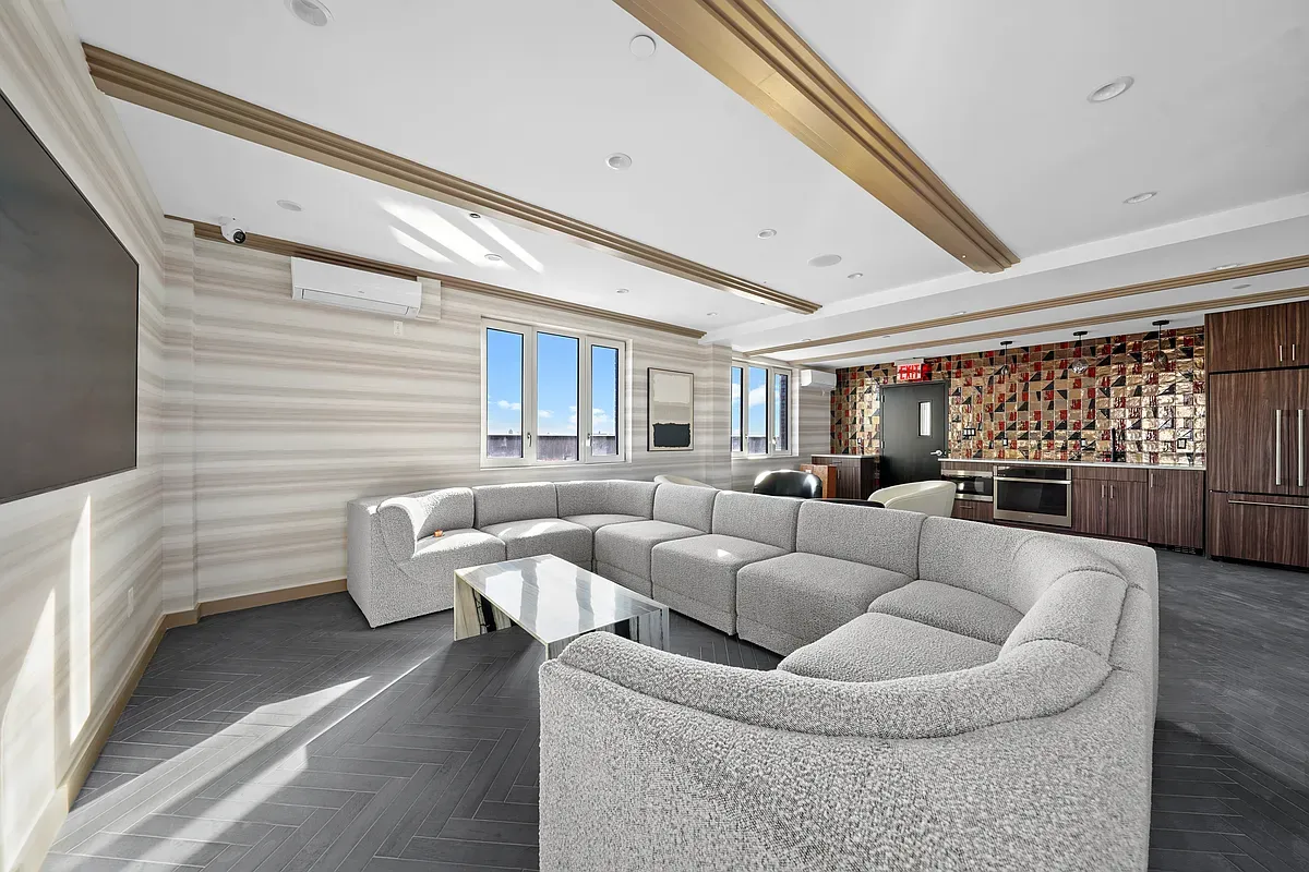 369 Quentin Road #2D in Gravesend, Brooklyn | StreetEasy