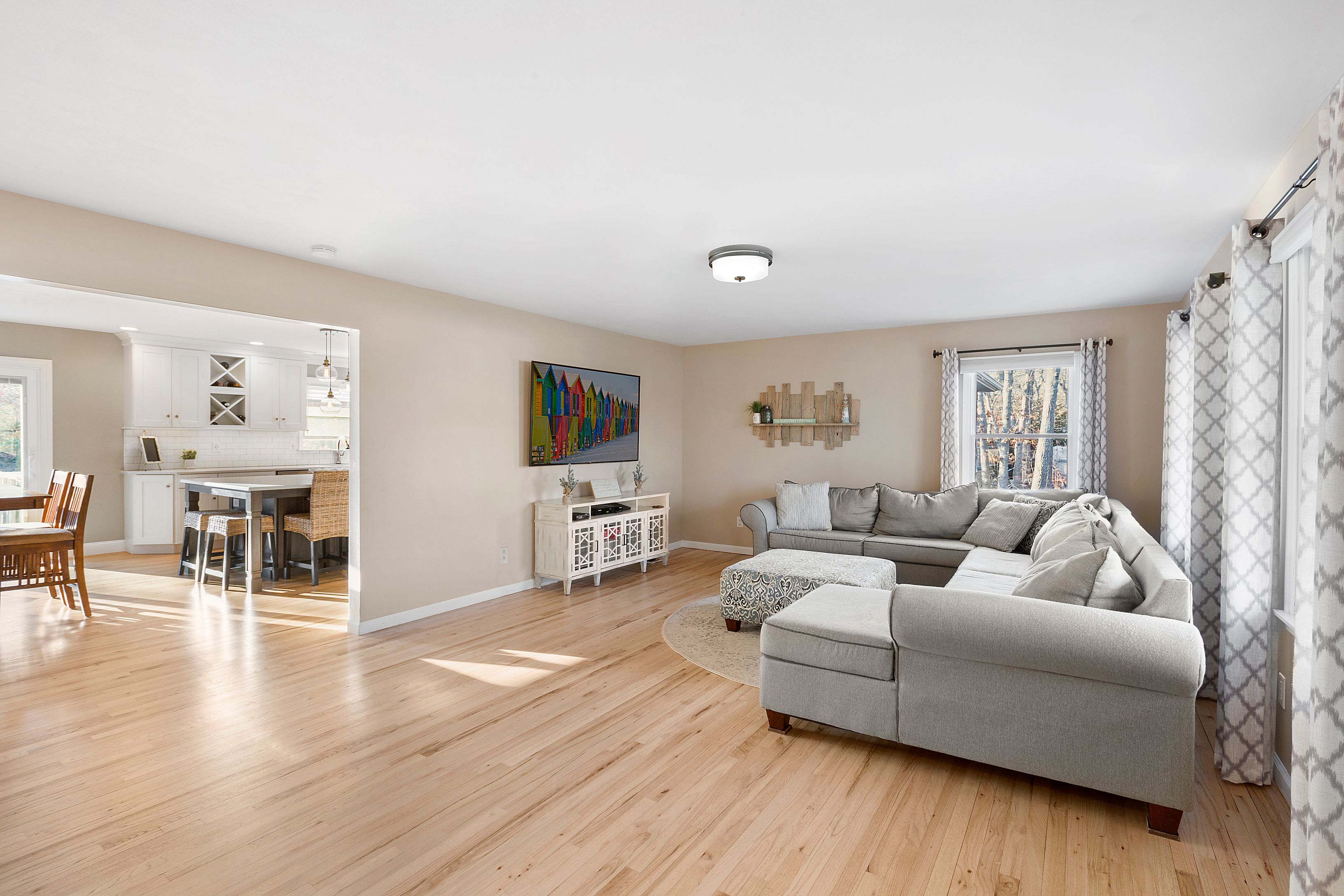 1 Eastridge Ct, Westhampton, NY 11977 | Out East