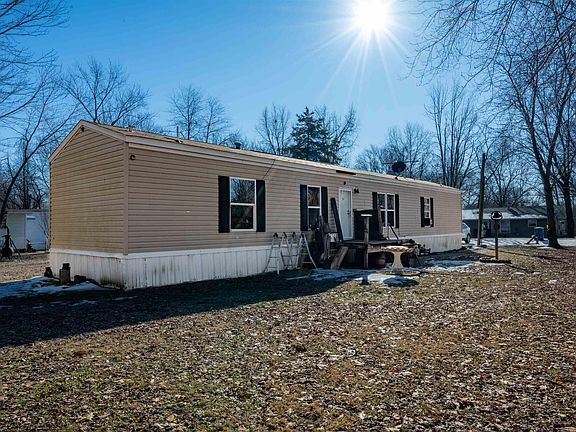4427 Harvey St, Coello, IL 62825 | MLS #QC4260051 | Zillow