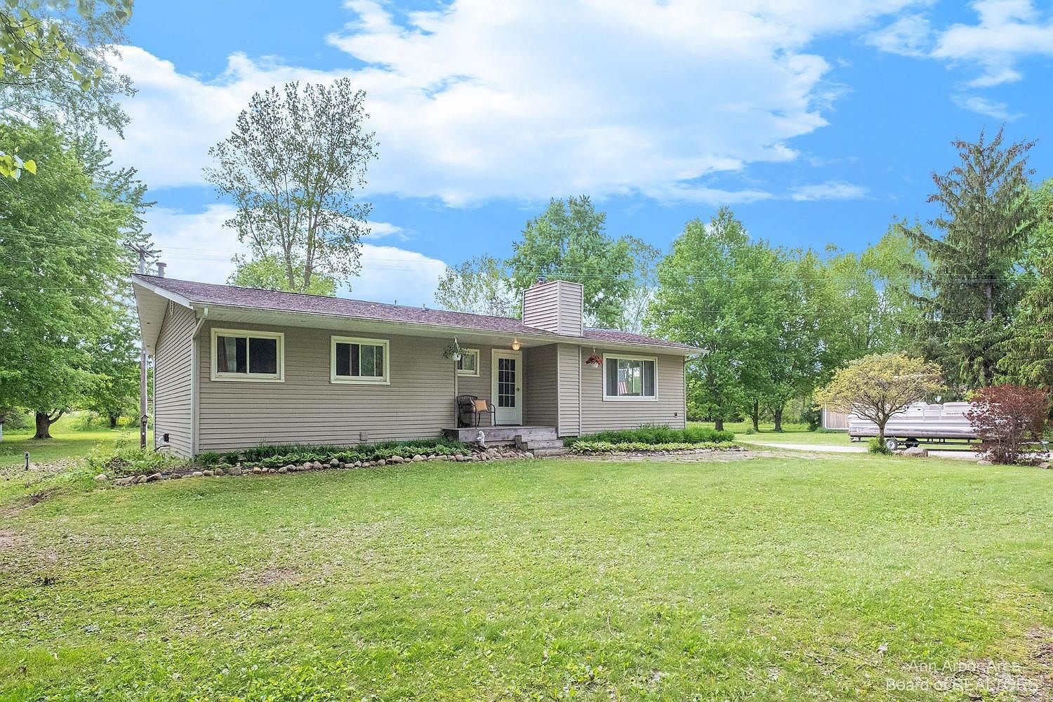 8150 Grossman Rd, Manchester, MI 48158 | Zillow