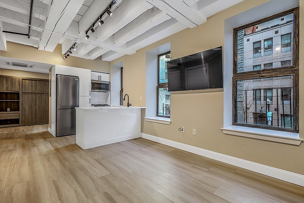 67 Broad St #201, Boston, MA 02109 | Zillow