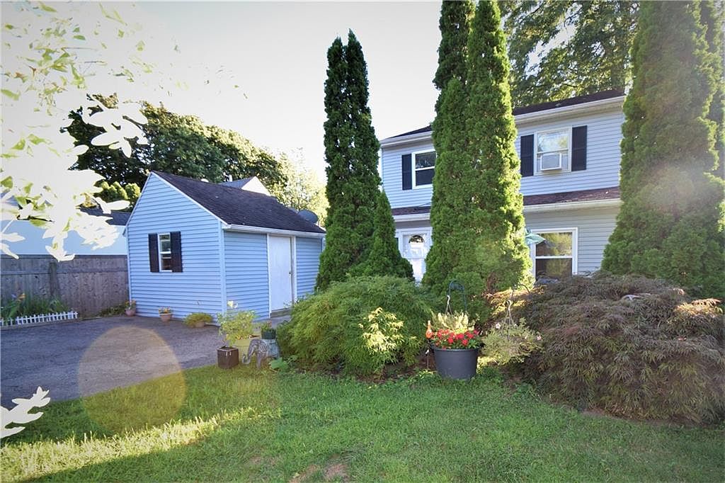 84 Westwood Dr, Rochester, NY 14616 | Zillow