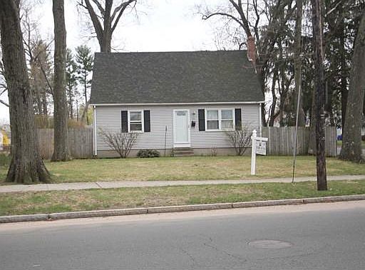 301 Plumtree Rd, Springfield, MA 01118 | Zillow