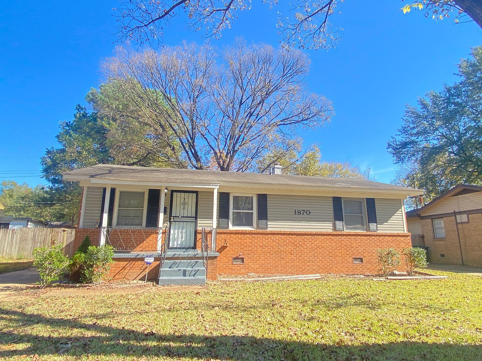 1870 Capri Rd, Memphis, TN 38117 | Zillow