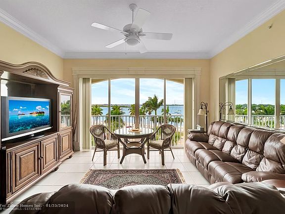 36 Harbour Isle Dr W PENTHOUSE 3, Fort Pierce, FL 34949 | MLS # ...