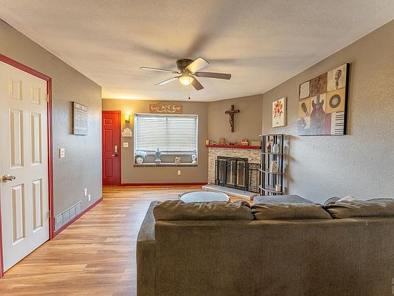 3235 Bridgewater Dr, Colorado Springs, CO 80916 | MLS #213697 | Zillow